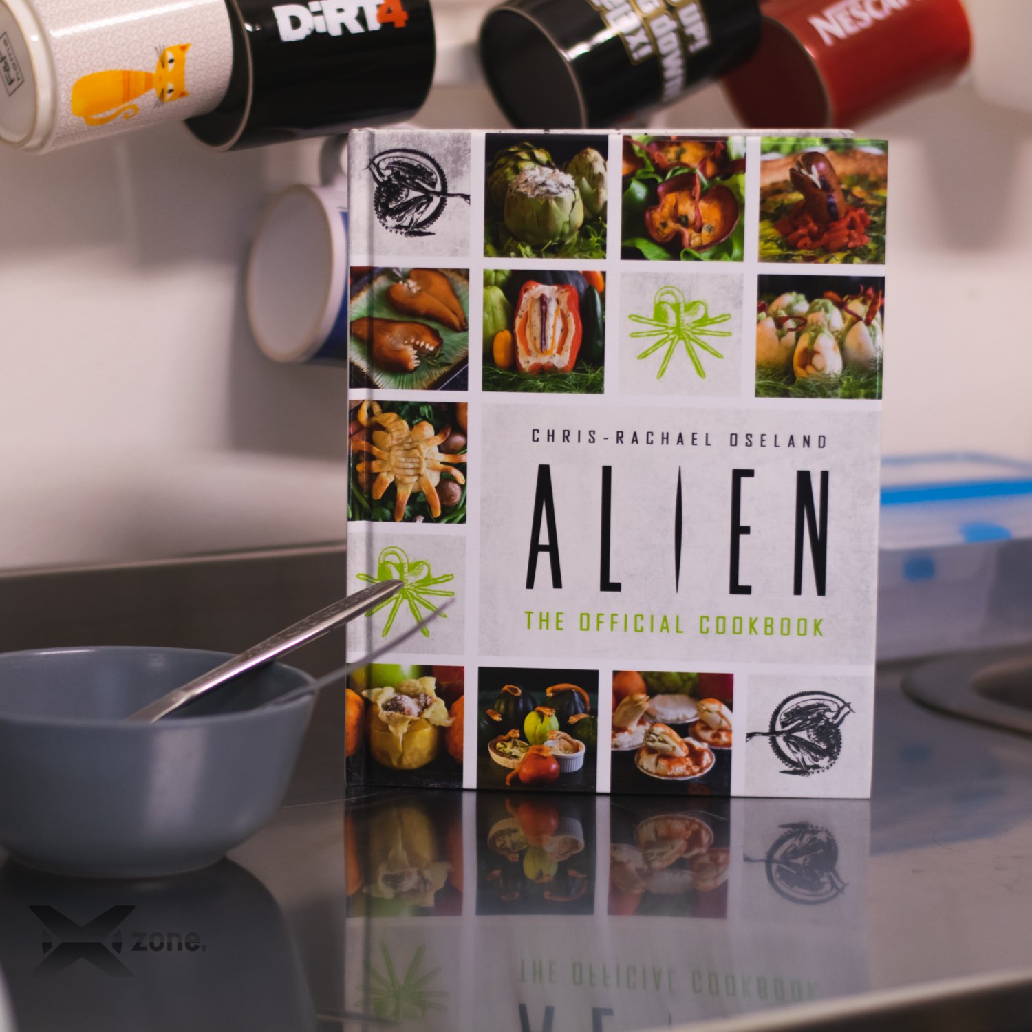 Kuchařka Alien: The Official Cookbook - Xzone.cz
