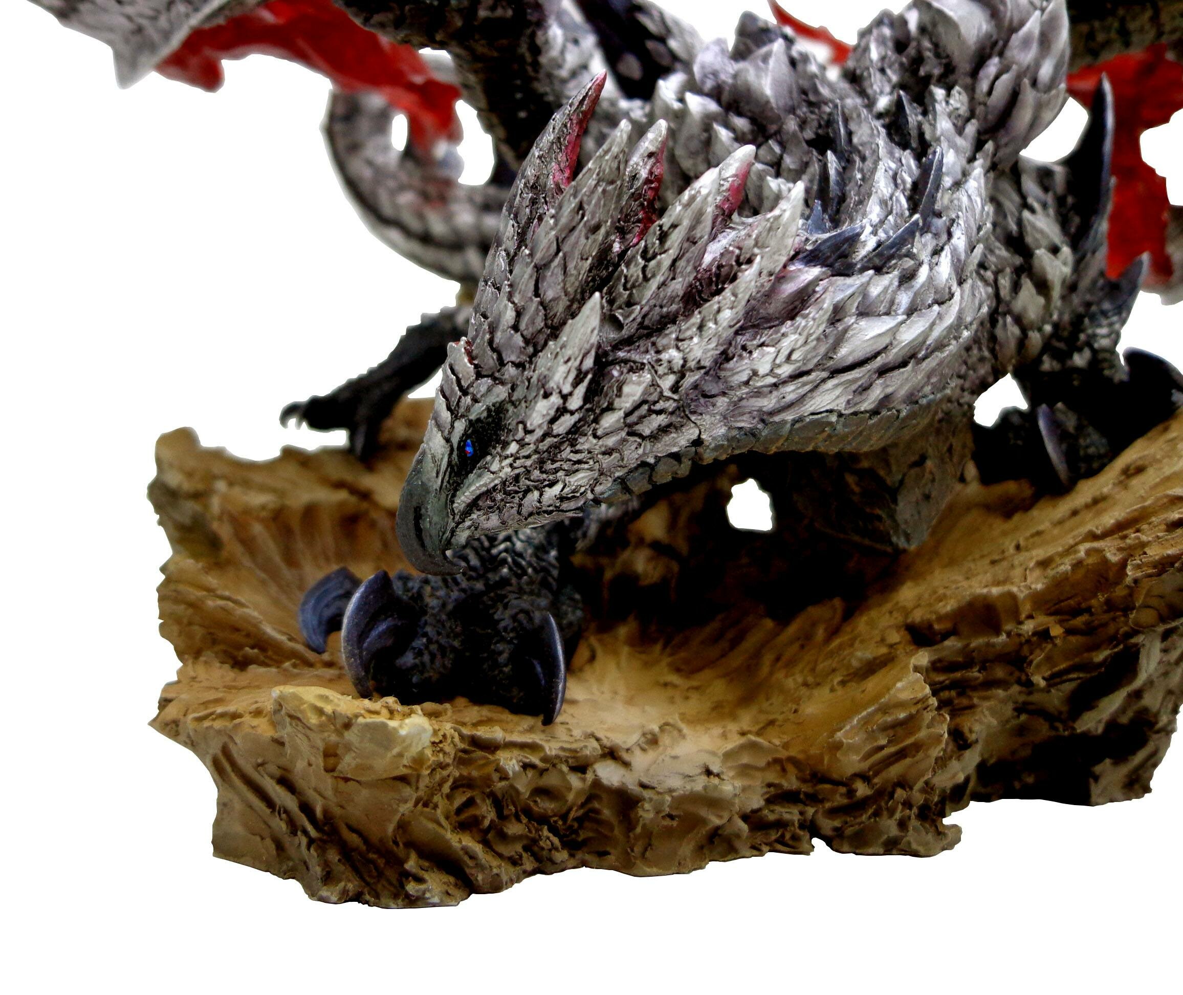 Soška Monster Hunter - Valstrax Creators Model (23 cm) - Xzone.cz
