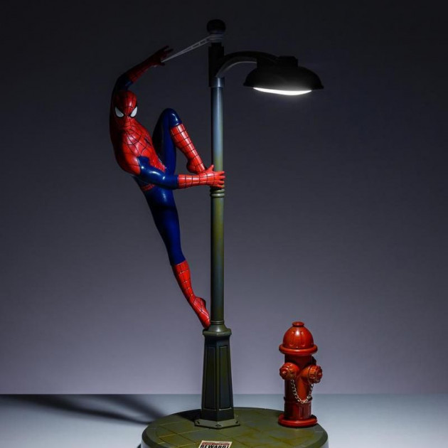 Lampička Spider-Man - Street Lamp - Xzone.cz